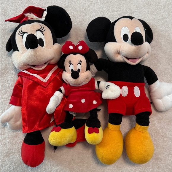 Disney | Toys | Disney Mickey And Minnie Plush Trio In Red And Yellow ...